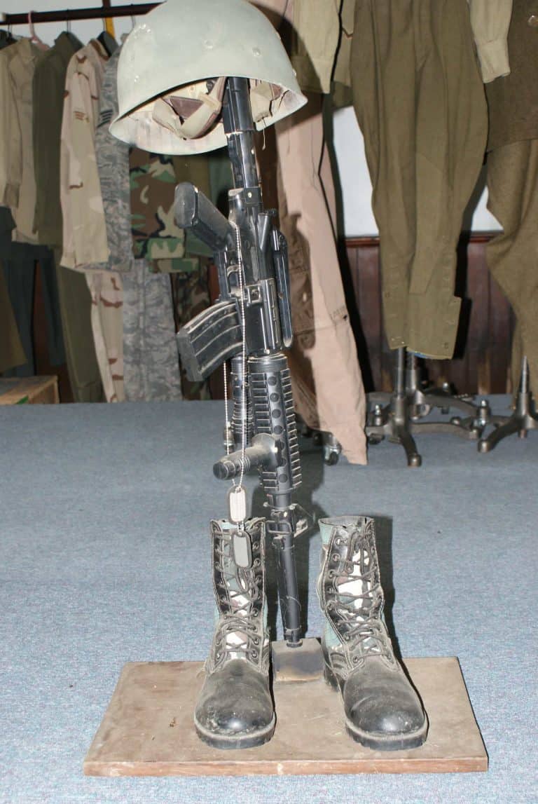 Battlefield Cross – Tri-State Military Veterans Museum